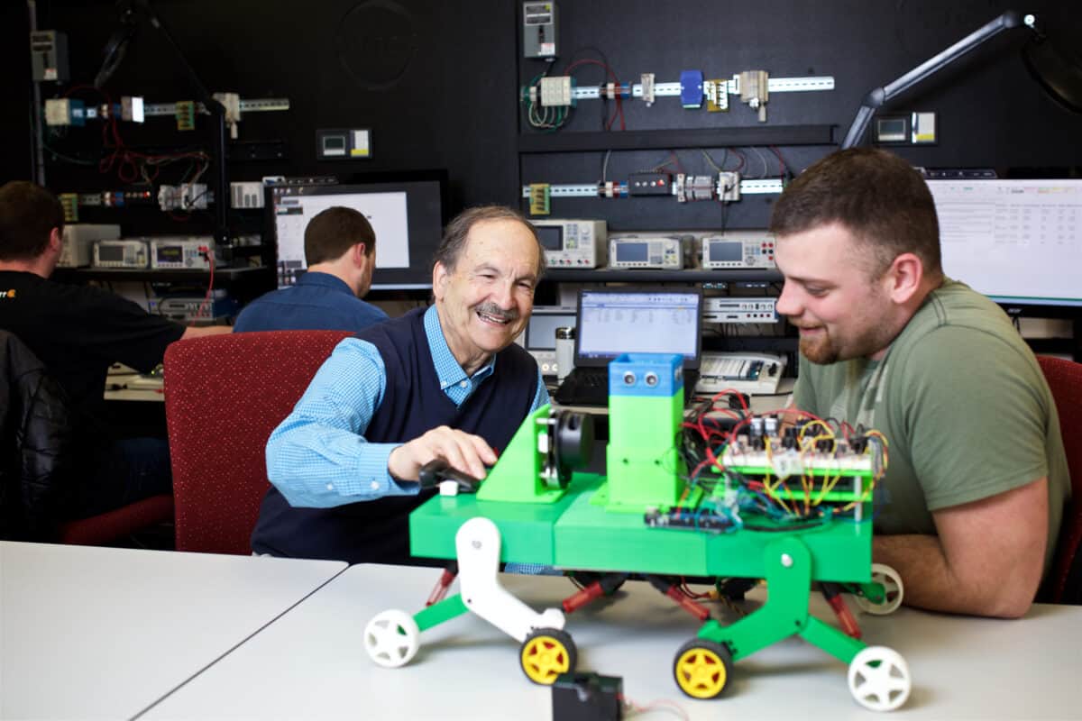 School of Science, Technology, Engineering & Math - Vermont State ...